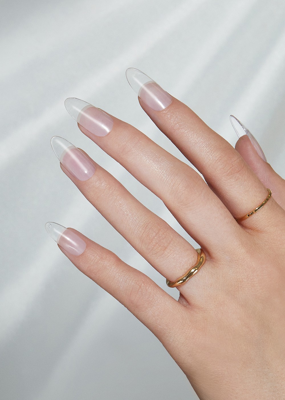 DESIGNEX PRO™ MEDIUM SOFT ALMOND TIPS | THE GELBOTTLE INC ™ - The ...